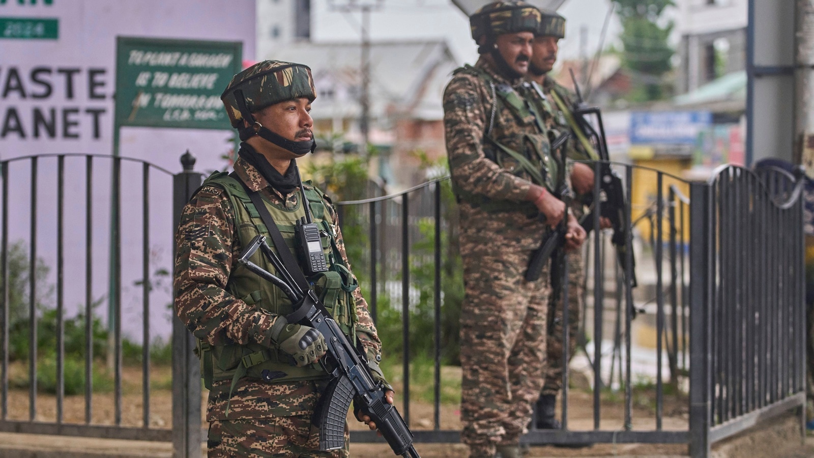 Day after PM Modi’s warning on terror, 3 terrorists killed in encounter in J&K’s Shopian | India ...