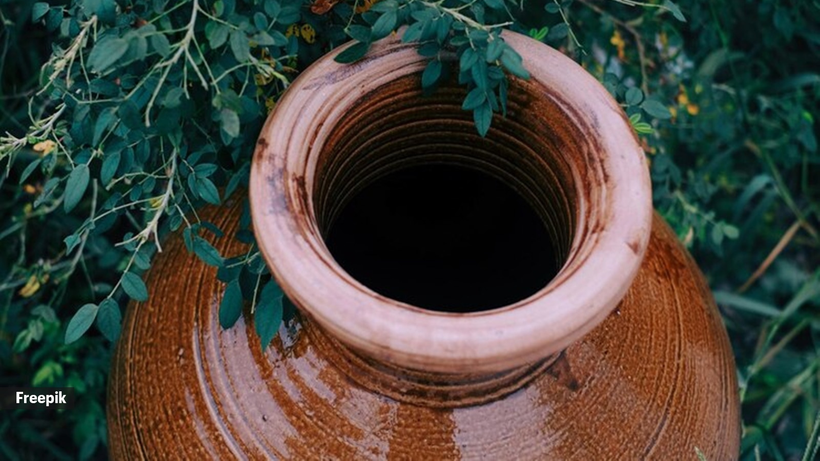 Is it safe to drink matke ka paani?