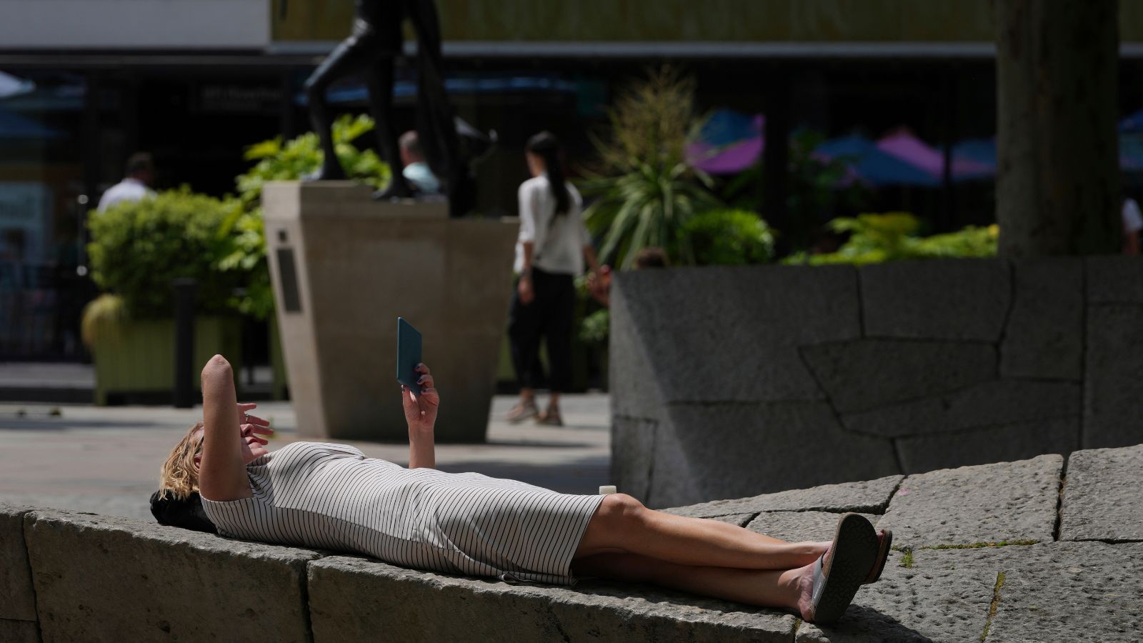Silent killer? Intensifying heatwave in England, Wales could cause ...