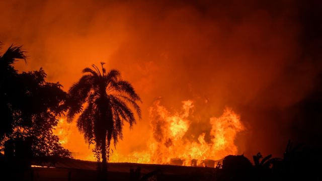 Bengal: Major fire at Barasat factory complex, many godowns gutted ...