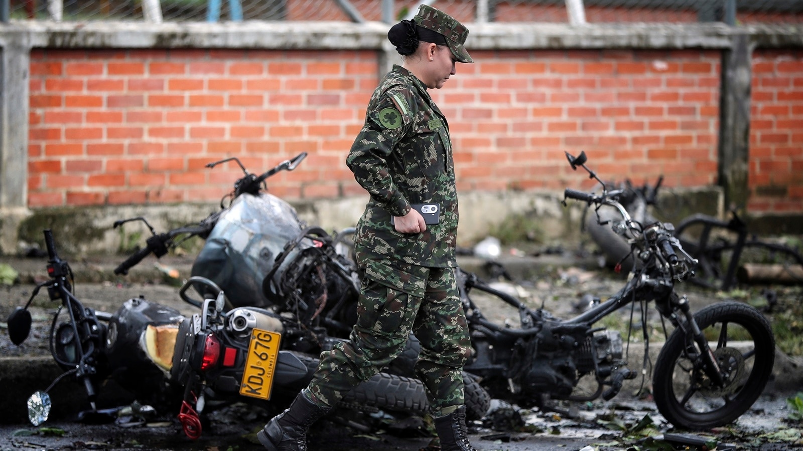 At least 7 dead after series of bomb attacks hit southwest Colombia ...