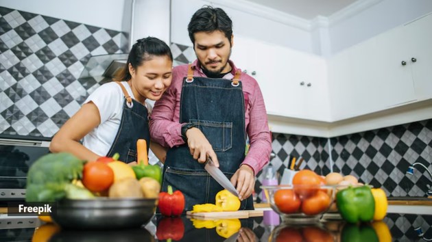 Here’s how learning to cook at home may help you live longer ...