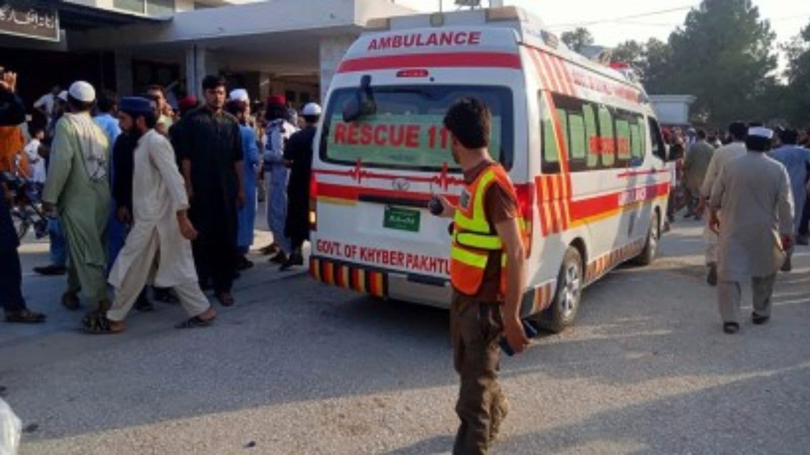 At least 13 soldiers killed, 20 others injured in suicide attack in ...