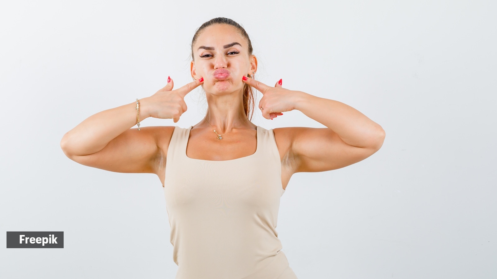 Can having early meals help reduce face bloat naturally? Let’s find out ...