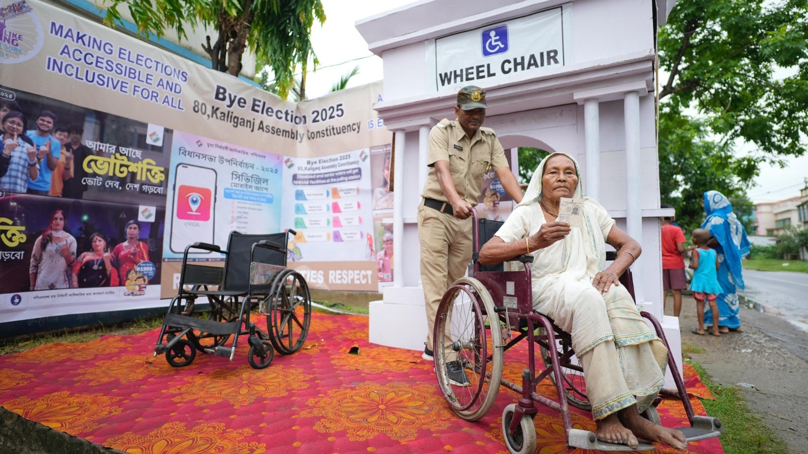 Bengal’s Kaliganj bypoll: 10.83% turnout till 9 am | Kolkata News - The ...