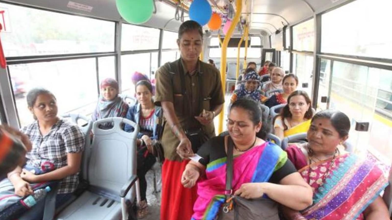 PMPML to operate women-only bus services in 19 new routes in Pune from ...