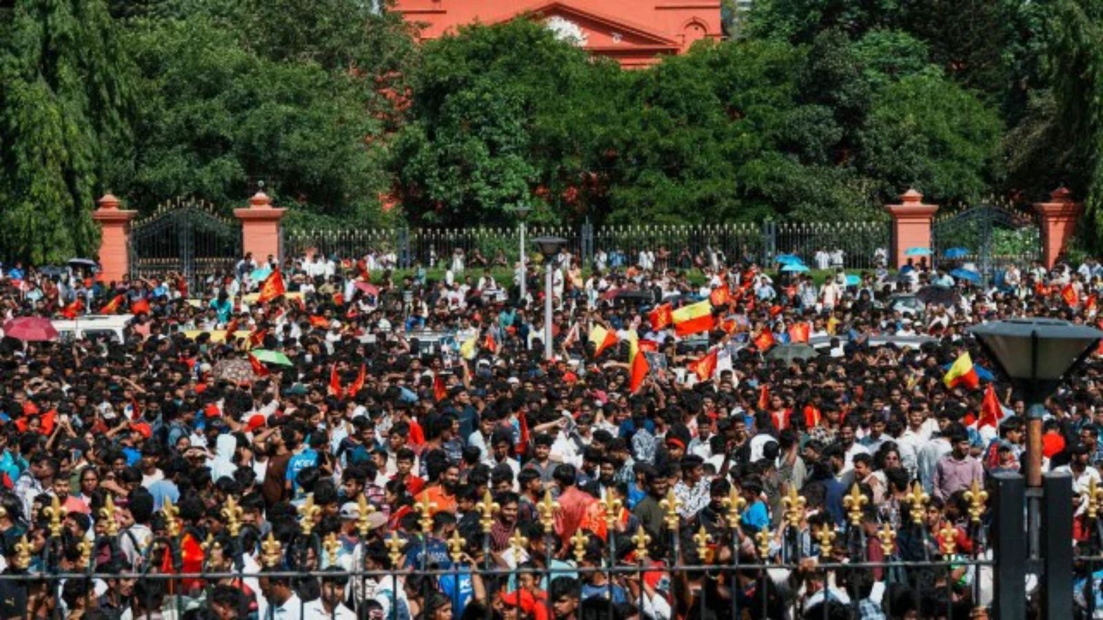 Sunil Gavaskar on stampede outside Chinnaswamy: ‘What a tragedy? The ...