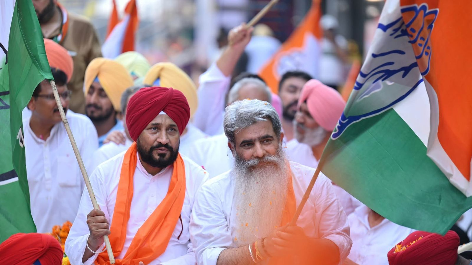 Cong’s Ashu's campaign ends with roadshow; sans Punjab chief Warring