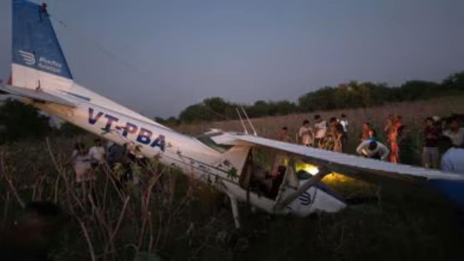 Cessna trainee pilot in Gujarat lost contact with controller around 10 ...
