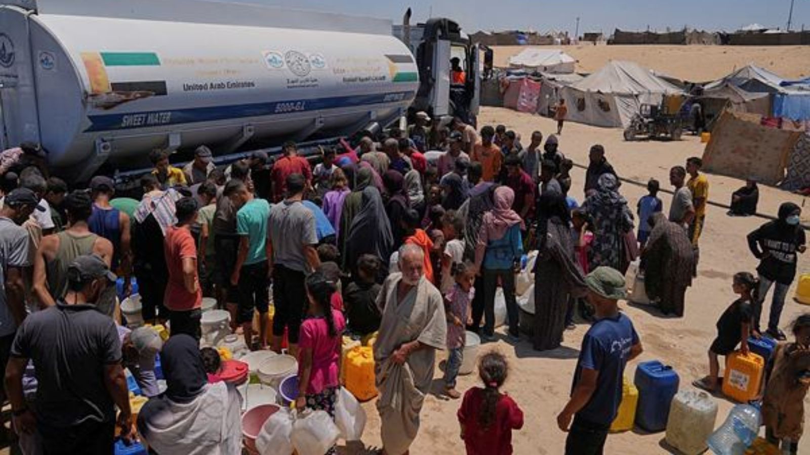 Israeli fire kills 67 Palestinians as they await aid trucks in Gaza ...