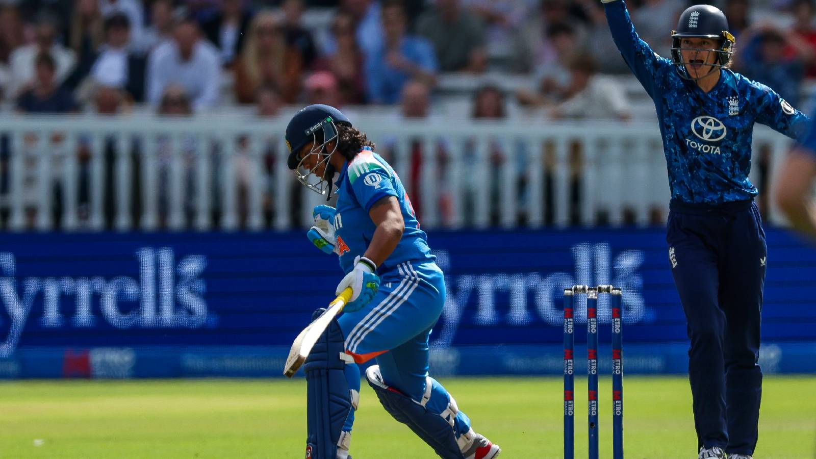 IND-W vs ENG-W 3rd ODI Live Score Streaming, India Women vs England ...