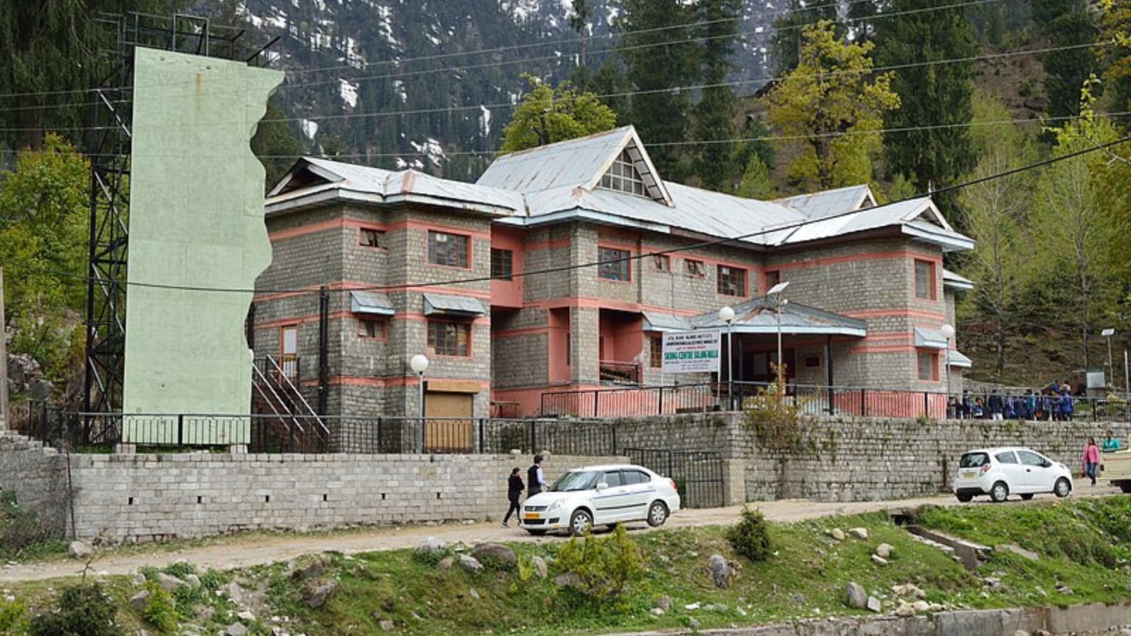 ABVIMAS trainer completes first-ever free solo paragliding flight from ...