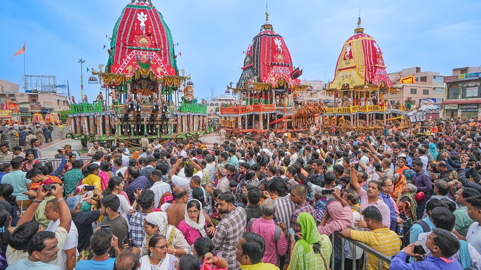 Puri Rath Yatra stampede puts BJP on back foot as BJD, Congress raise ...