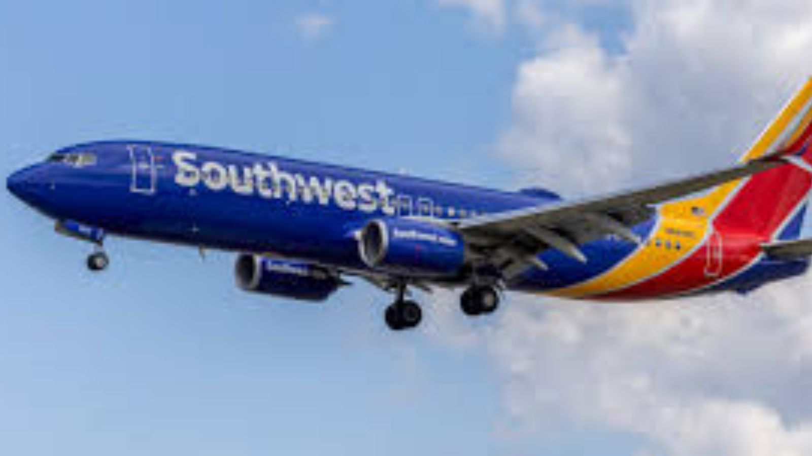 Southwest Airlines flight headed to Las Vegas takes dramatic plunge in ...
