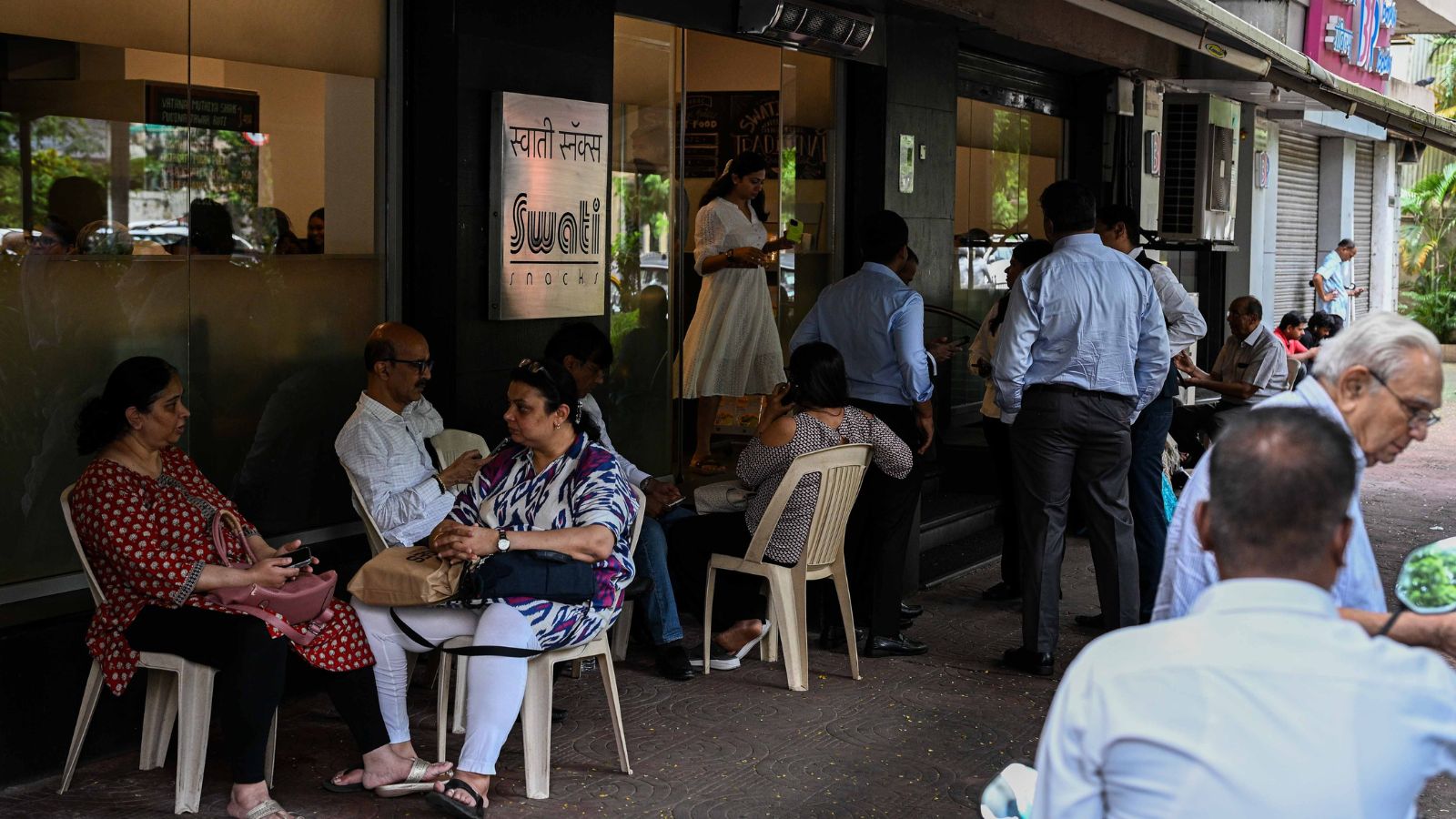 Around Town: Swati Snacks — how this 62-year-old iconic Mumbai eatery ...