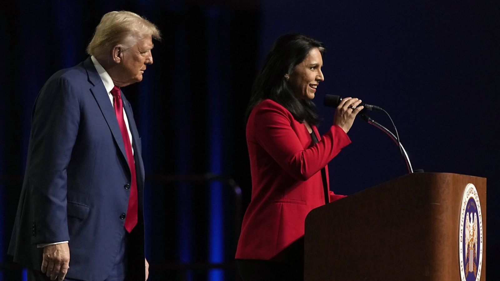 Trump calls Tulsi Gabbard ‘hottest in the room’. It has an Obama ...