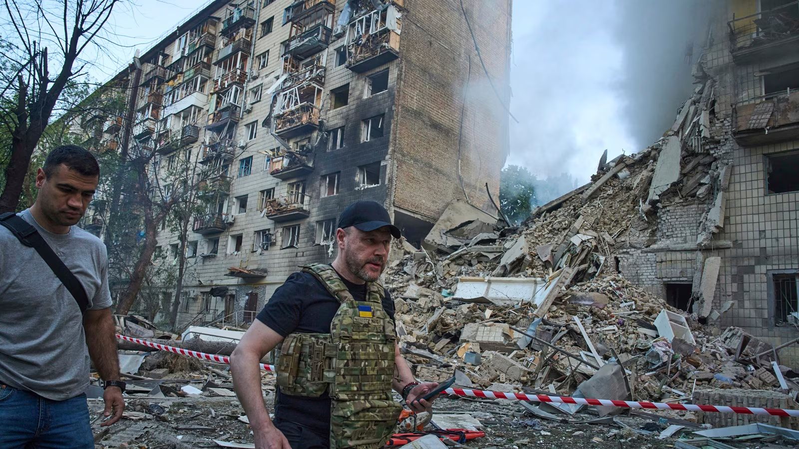 Russia hits Ukrainian capital Kyiv in missile, drone attack, killing 6 ...