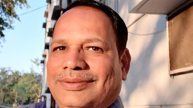 BJP Leader Foils Theft on Train While Carrying Ashes