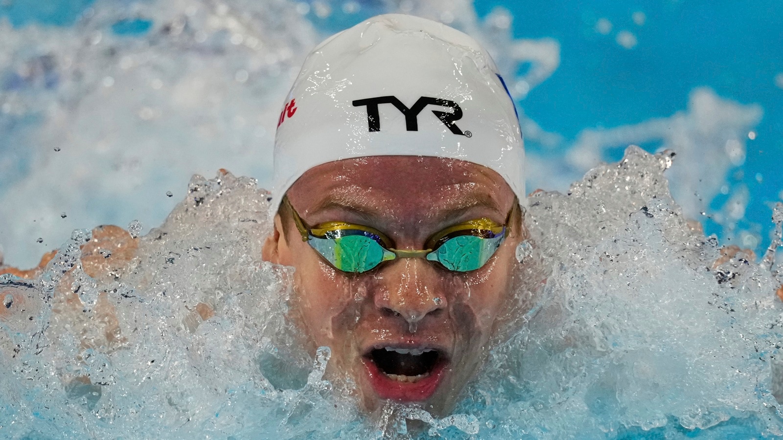 WATCH: Leon Marchand smashes Ryan Lochte’s 14-year-old 200m individual ...