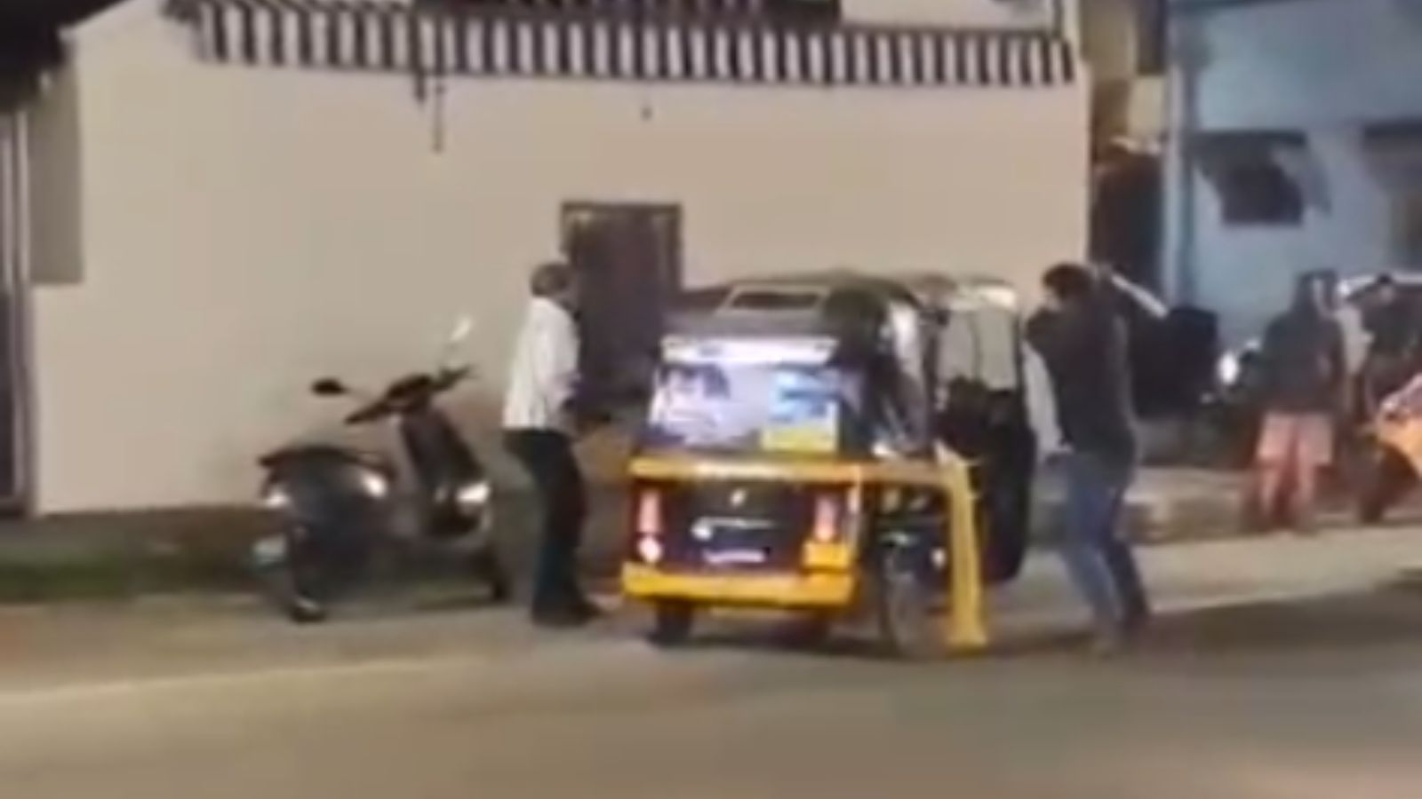 POCSO case accused attacked by victim’s kin | Bangalore News - The ...