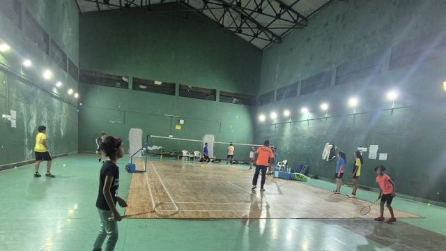 Pimpri-Chinchwad residents struggle to book slots in PCMC badminton ...