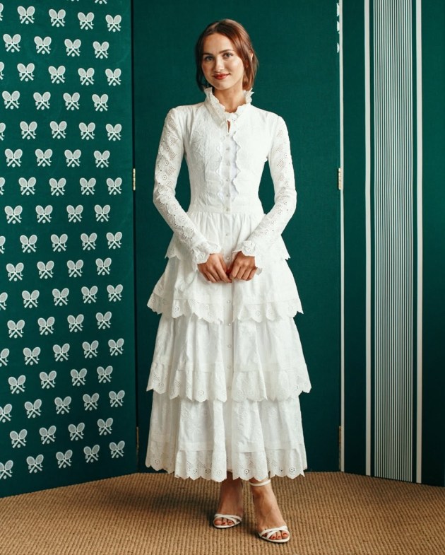 Timeless and classic, stars redefine courtside chic in their elegant ...