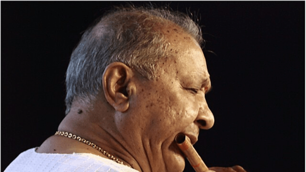 Revisiting the legacy of Pandit Hariprasad Chaurasia: Performing live ...