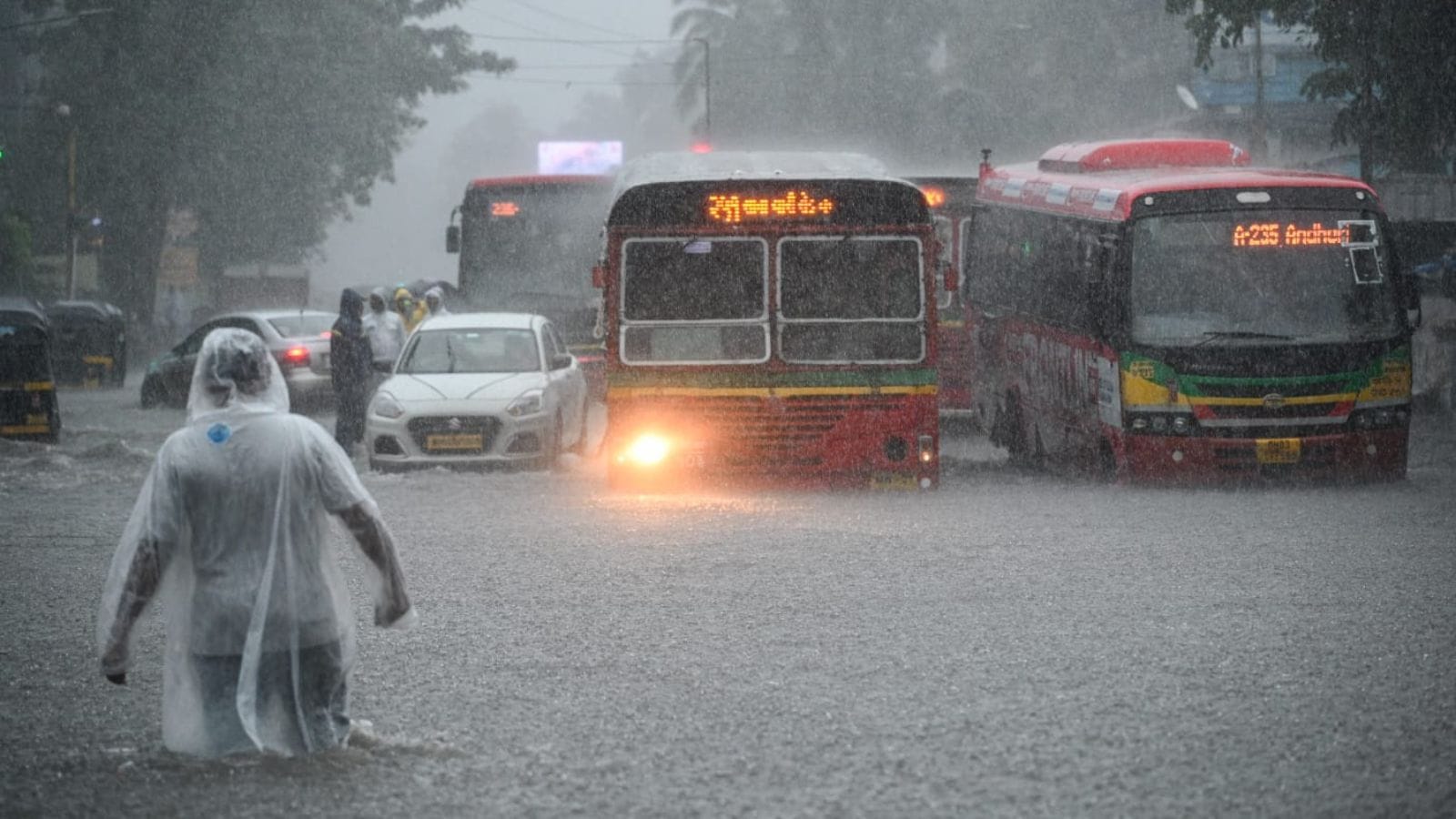 Mumbai rain: BEST services on 34 routes hit amid waterlogging | Mumbai ...