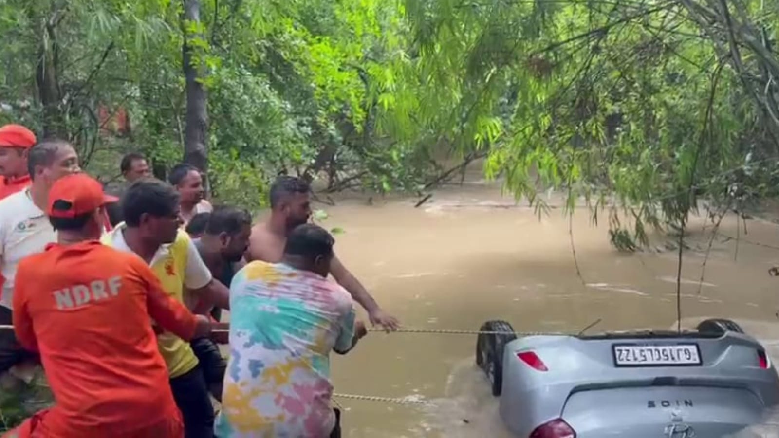 Government school teacher, eight-year-old daughter die after car gets ...