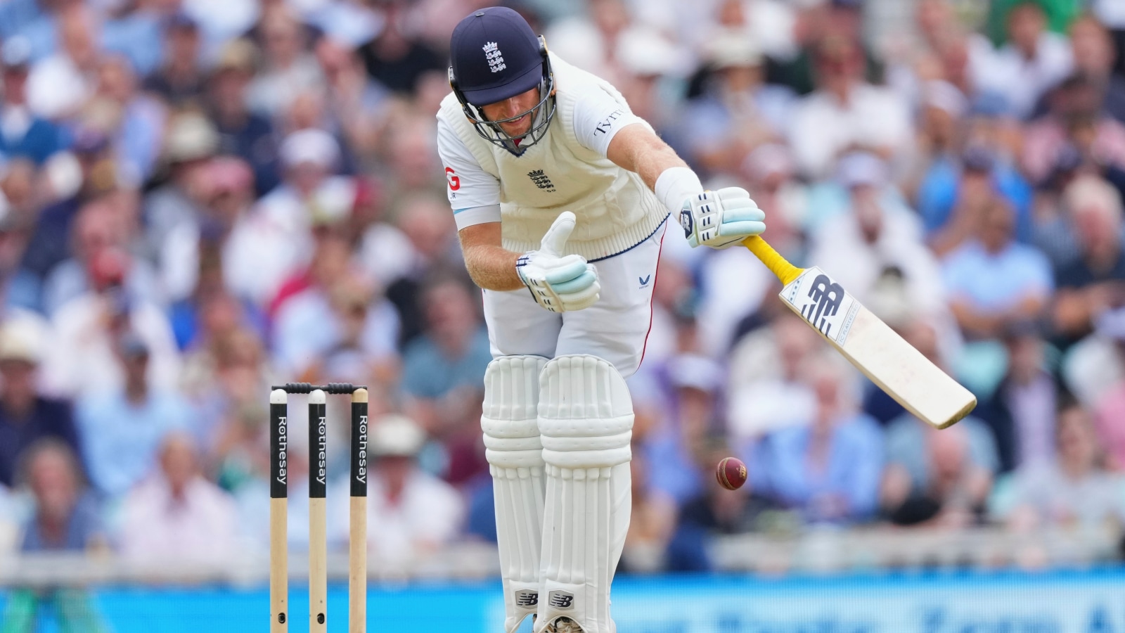 'Root will have to take surfboard off his front leg': Warner takes a ...