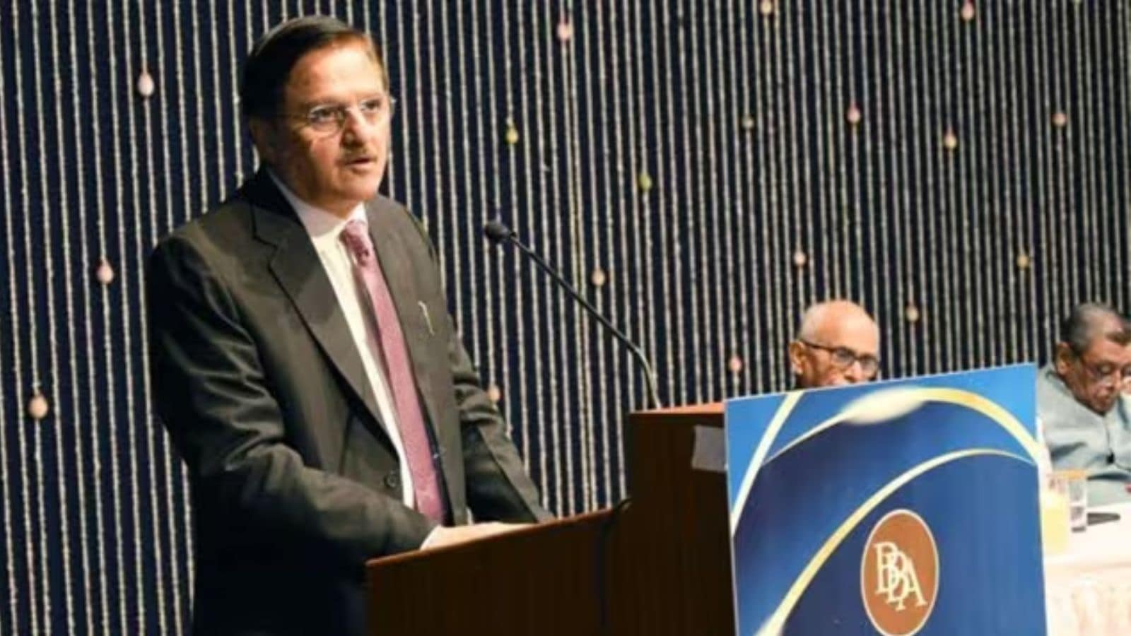 ‘Nothing is perfect, need to evolve better system to replace Collegium: Justice Oka | Mumbai ...