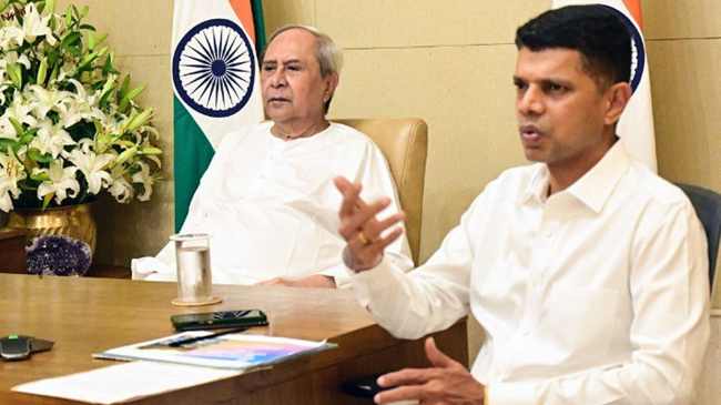 Has Pandian bounced back in BJD? Amid his reappearance with Patnaik ...