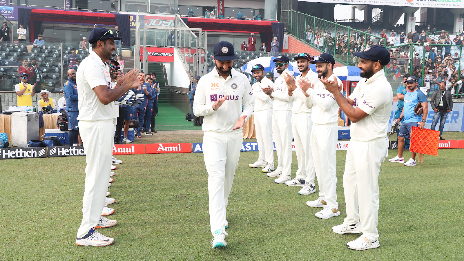 ‘Last of his kind’: From Tendulkar to Gambhir and Pant, teammates and ...