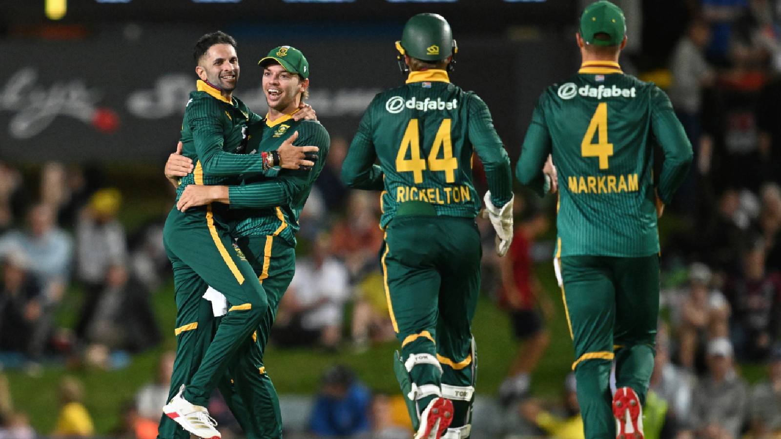 Australia vs South Africa 1st ODI Highlights: Keshav Maharaj takes 5 as ...