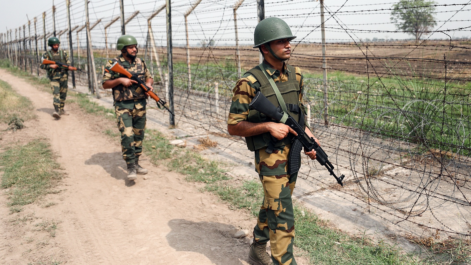 BSF apprehends 15 Pakistani fishermen near border in Gujarat’s Kutch ...