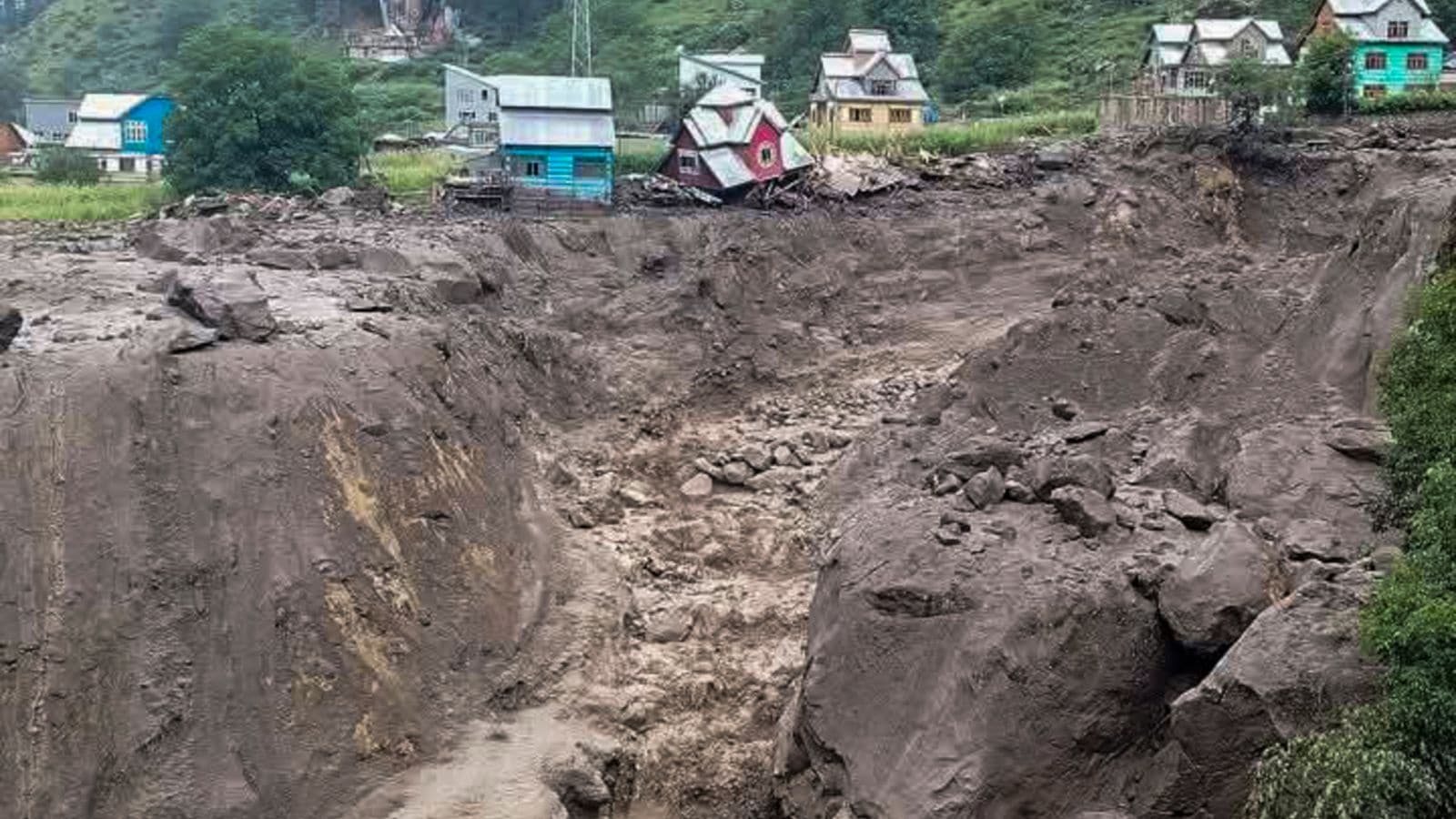 J&K Kishtwar Cloudburst News: Death toll rises to 50, army joins relief and rescue operation ...