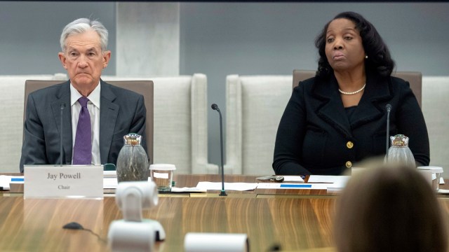 Trump fires Fed Governor Lisa Cook amid mortgage fraud allegations ...