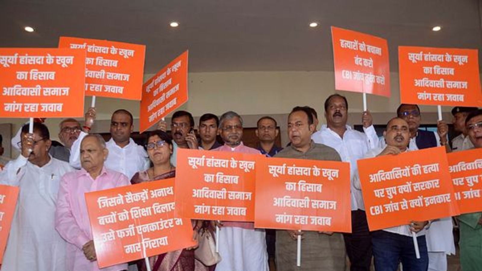 Oppn stages protest outside Jharkhand Assembly over Surya Hansda’s ...