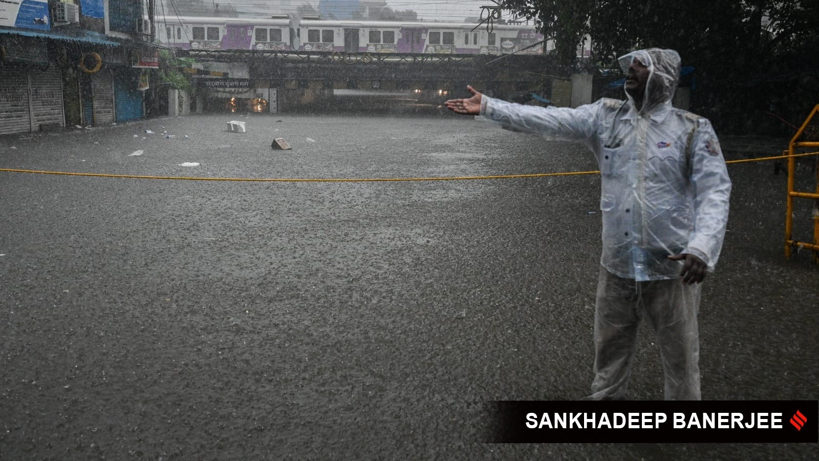 Heavy rain lashes Mumbai; several areas record over 300mm in 24 hours ...