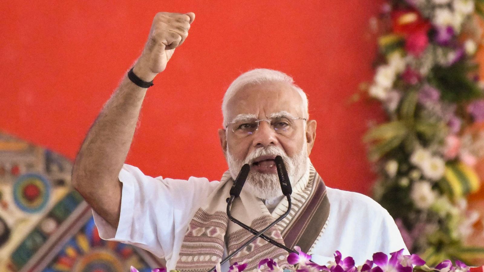 Spotted in last row of Modi stage, 2 RJD MLAs, setting off defection rumours and denials | India ...