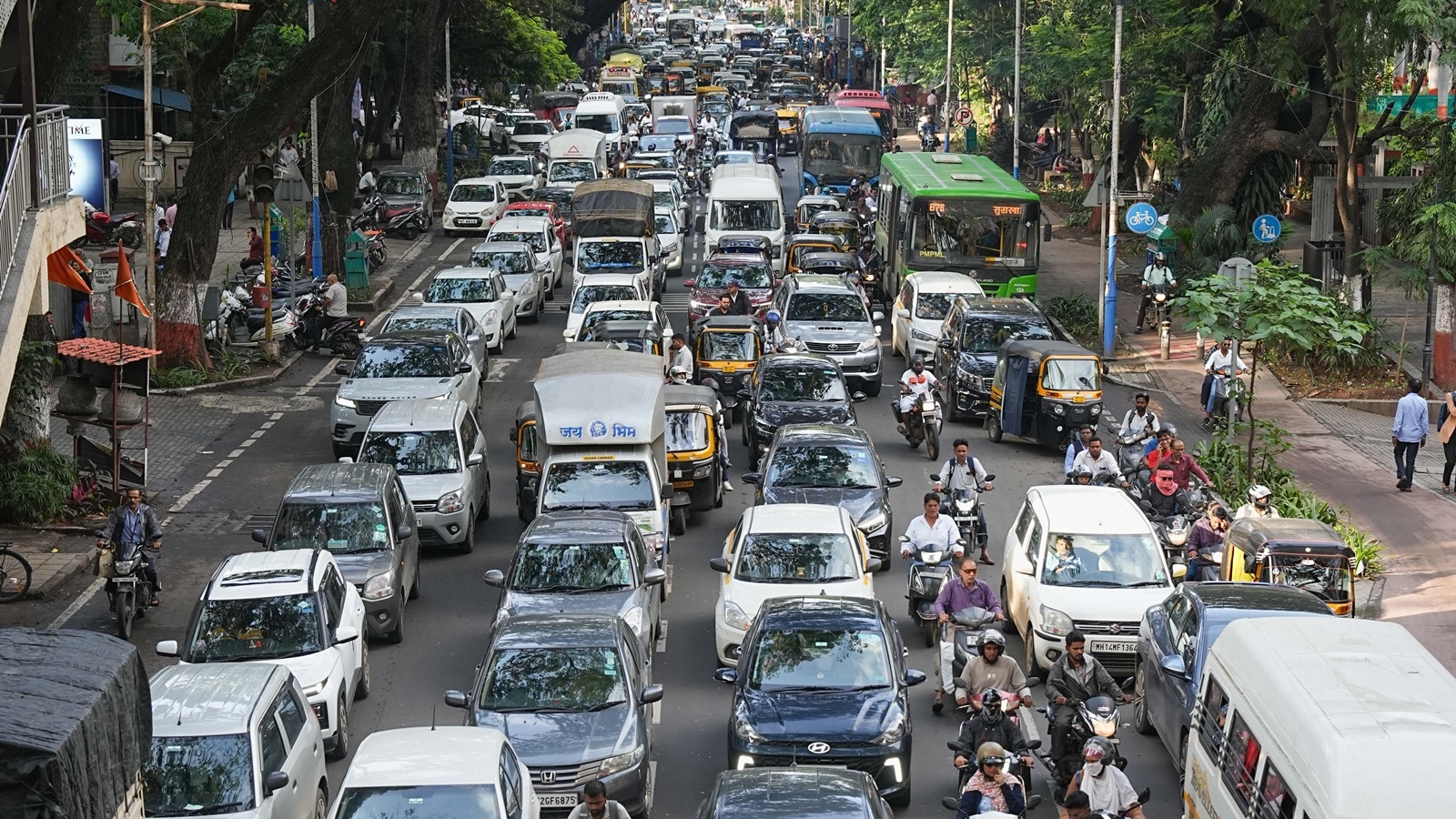 Traffic changes: Heaving vehicles banned in mid-city roads during ...