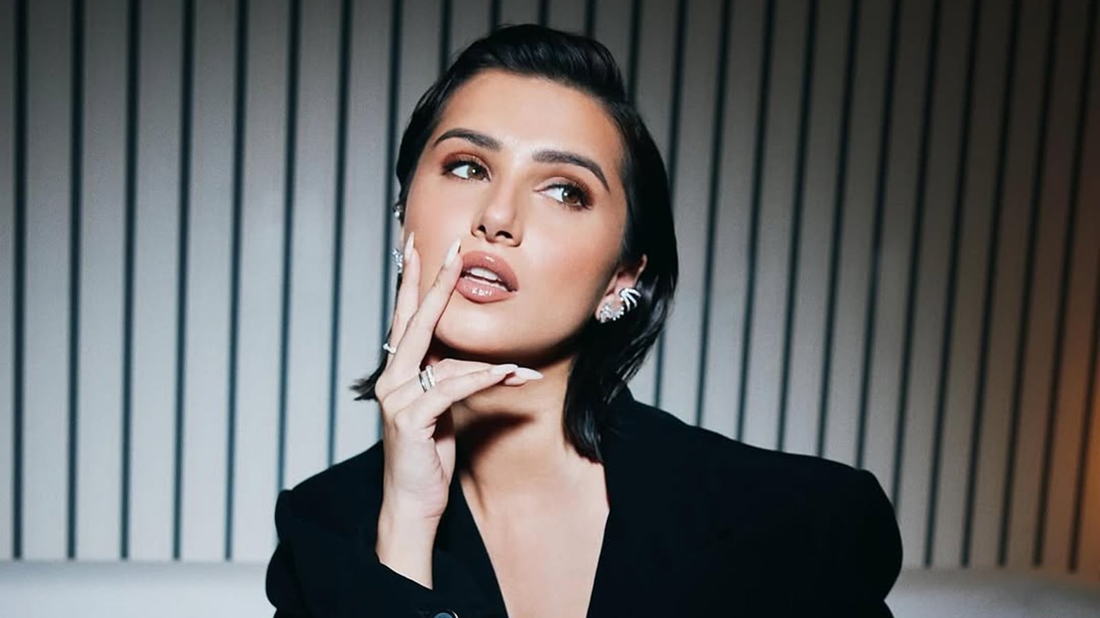 Tara Sutaria opens up about her go-to meal on a first date: ‘Sushi and ...