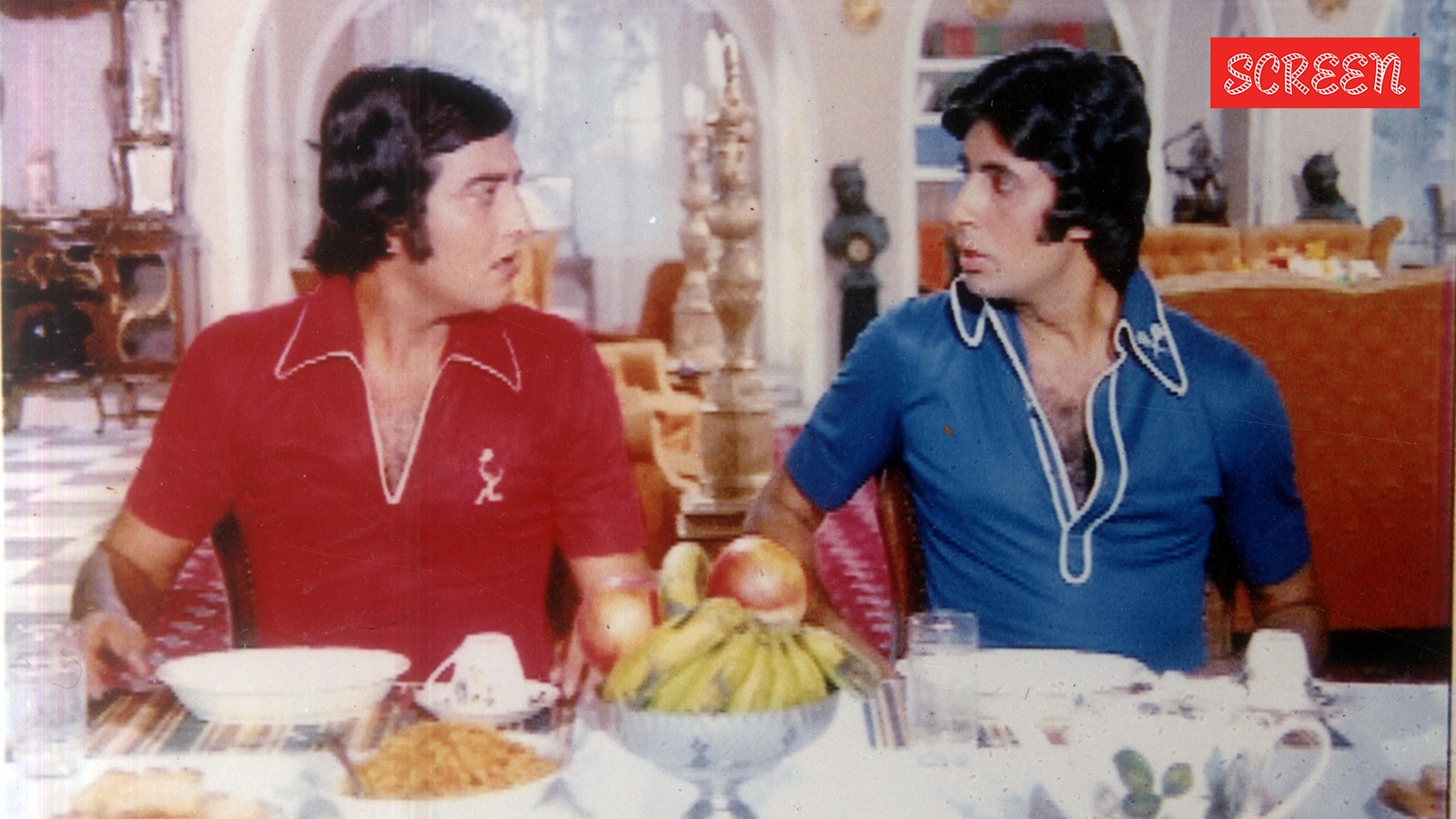 Vinod Khanna was ‘deeply jealous’ of Amitabh Bachchan’s success, ‘broke ...