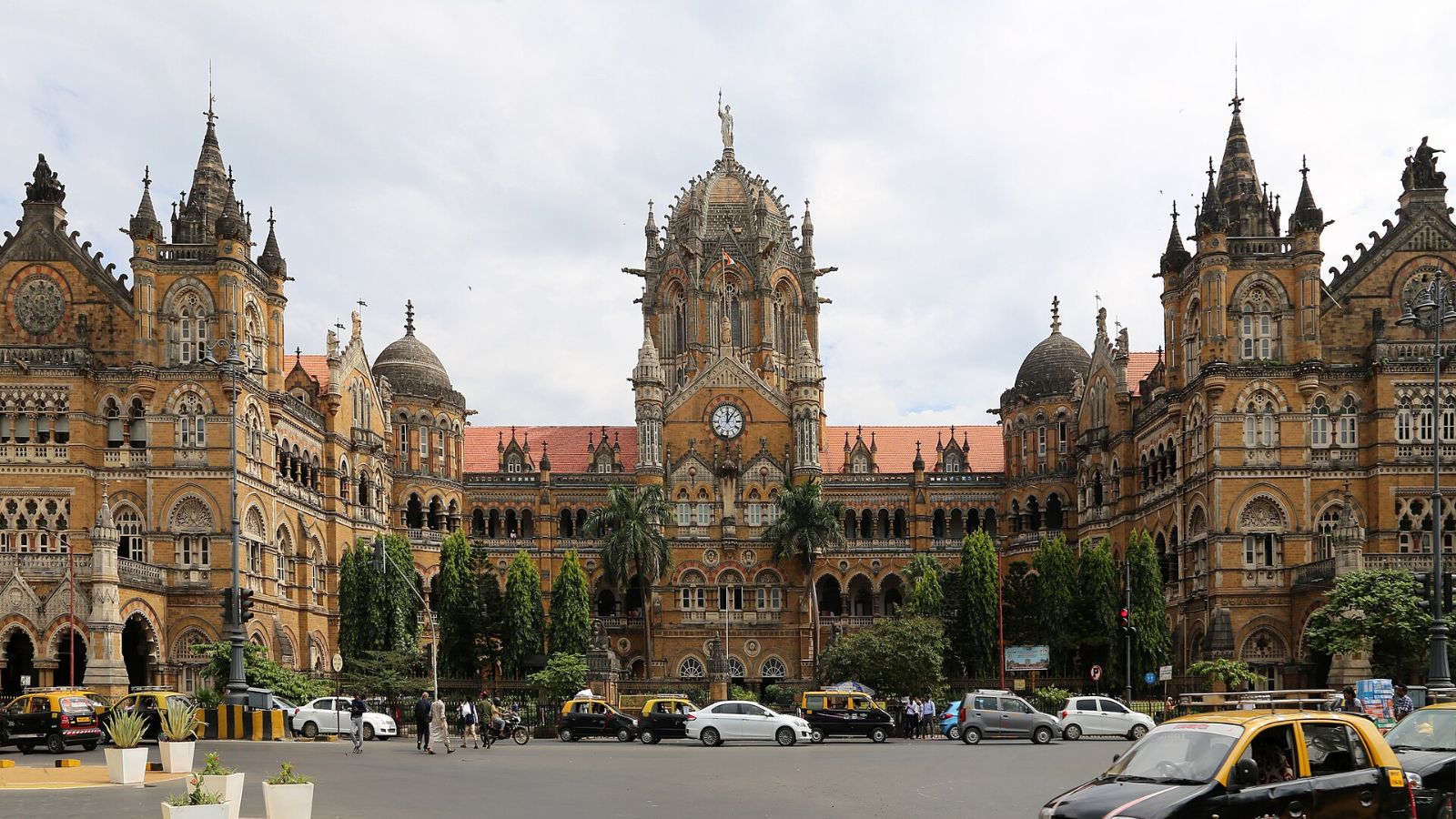 Mumbai’s CSMT Platform 18 to remain shut for 2 months for redevelopment ...