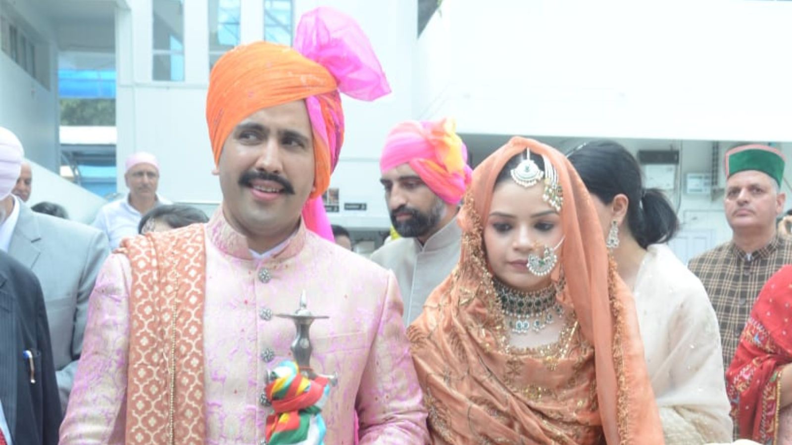 Himachal Pradesh minister Vikramaditya Singh marries Panjab University assistant professor ...