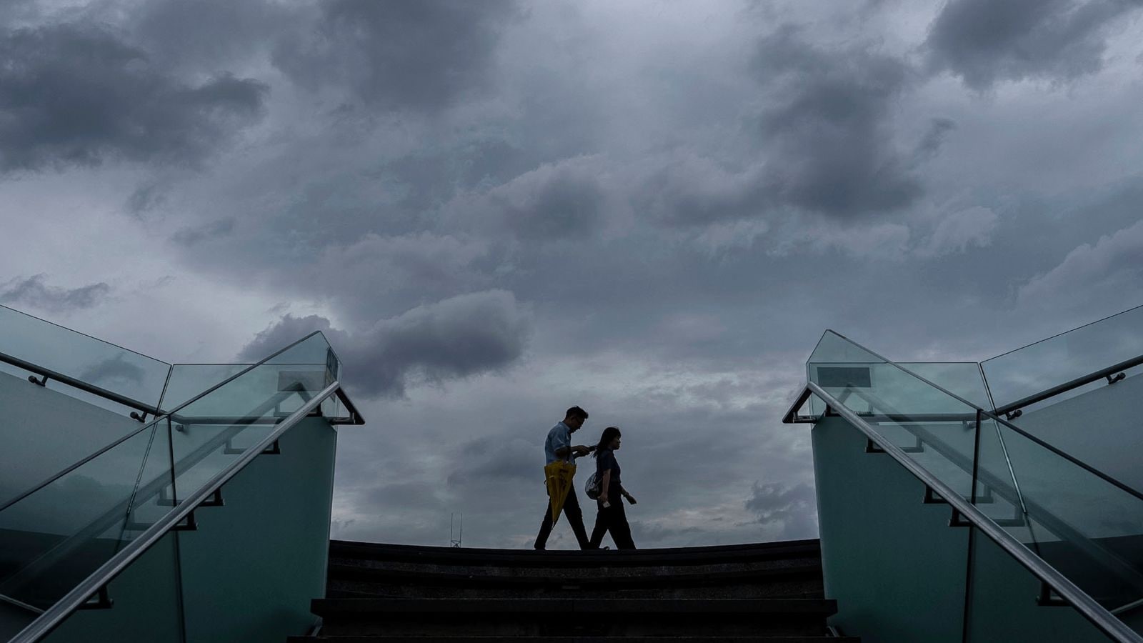 Hong Kong China Typhoon Ragasa News Update: Hong Kong has upgraded its ...