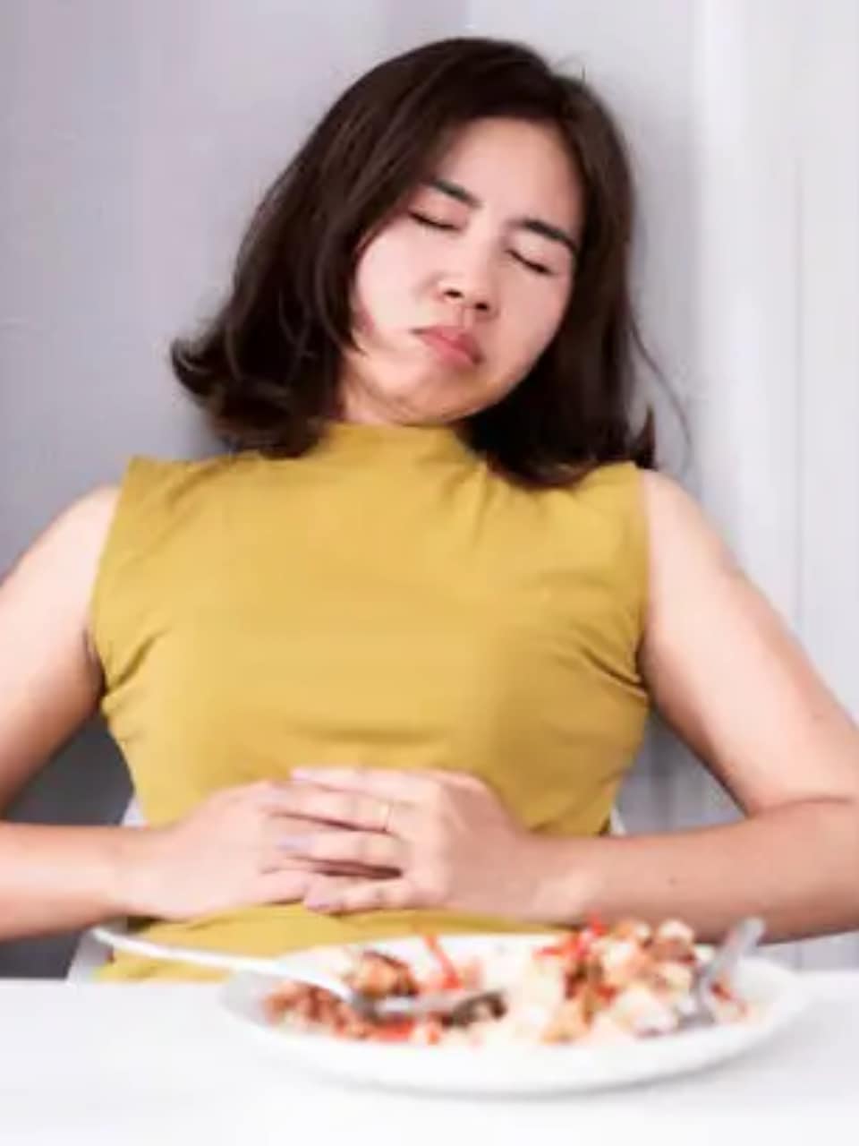 Top 8 foods to reduce bloating and gas