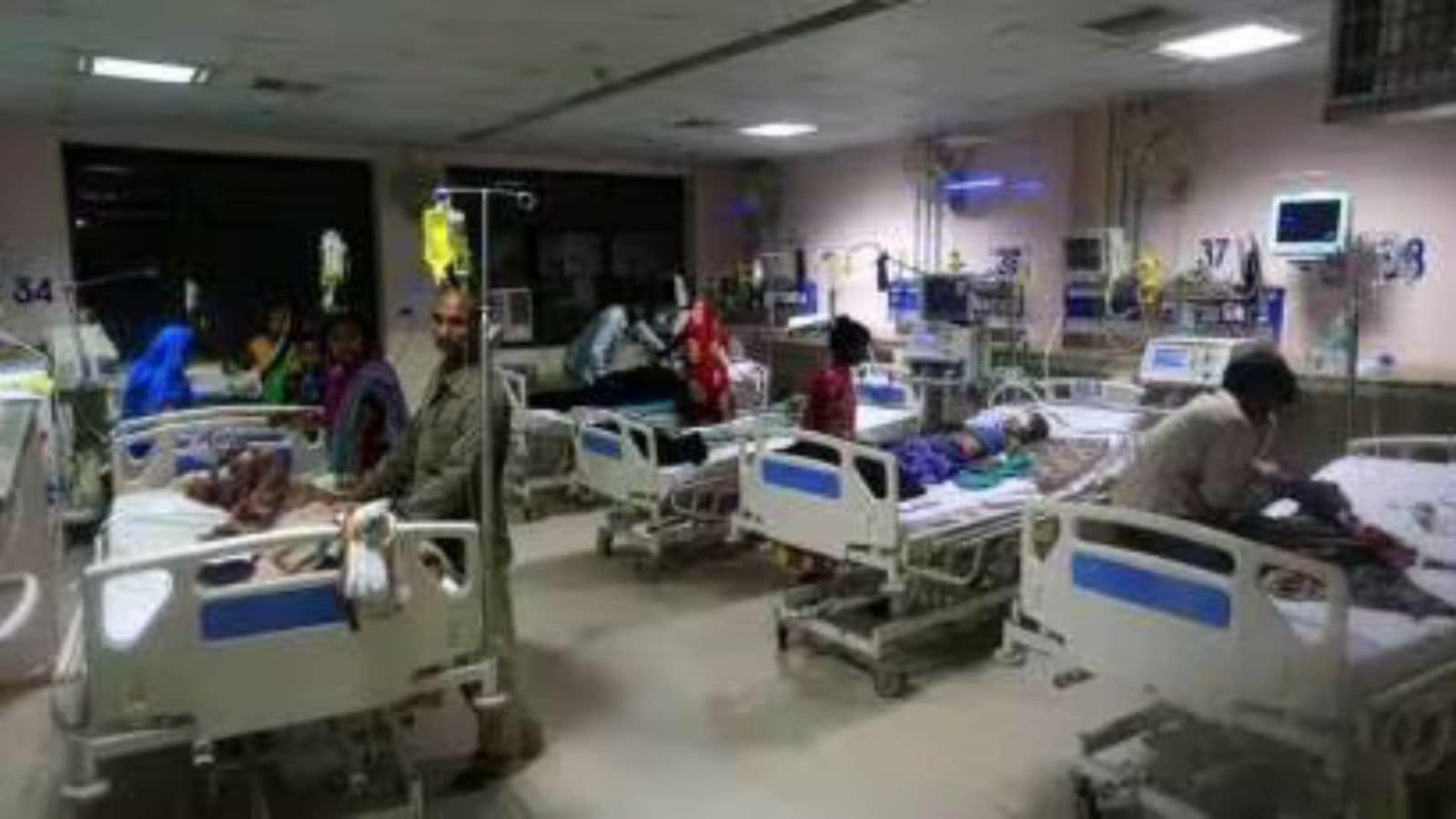 Why Delhi hospitals are seeing a spike in viral illnesses, cholera ...