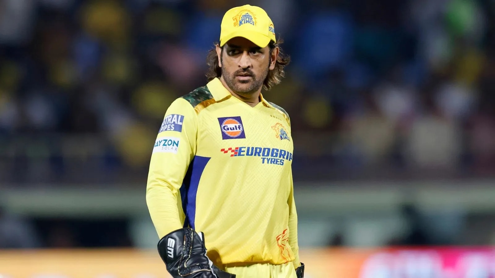 ‘Mahi bhai was still hurling abuses…’: Dhoni’s former teammate recalls ...