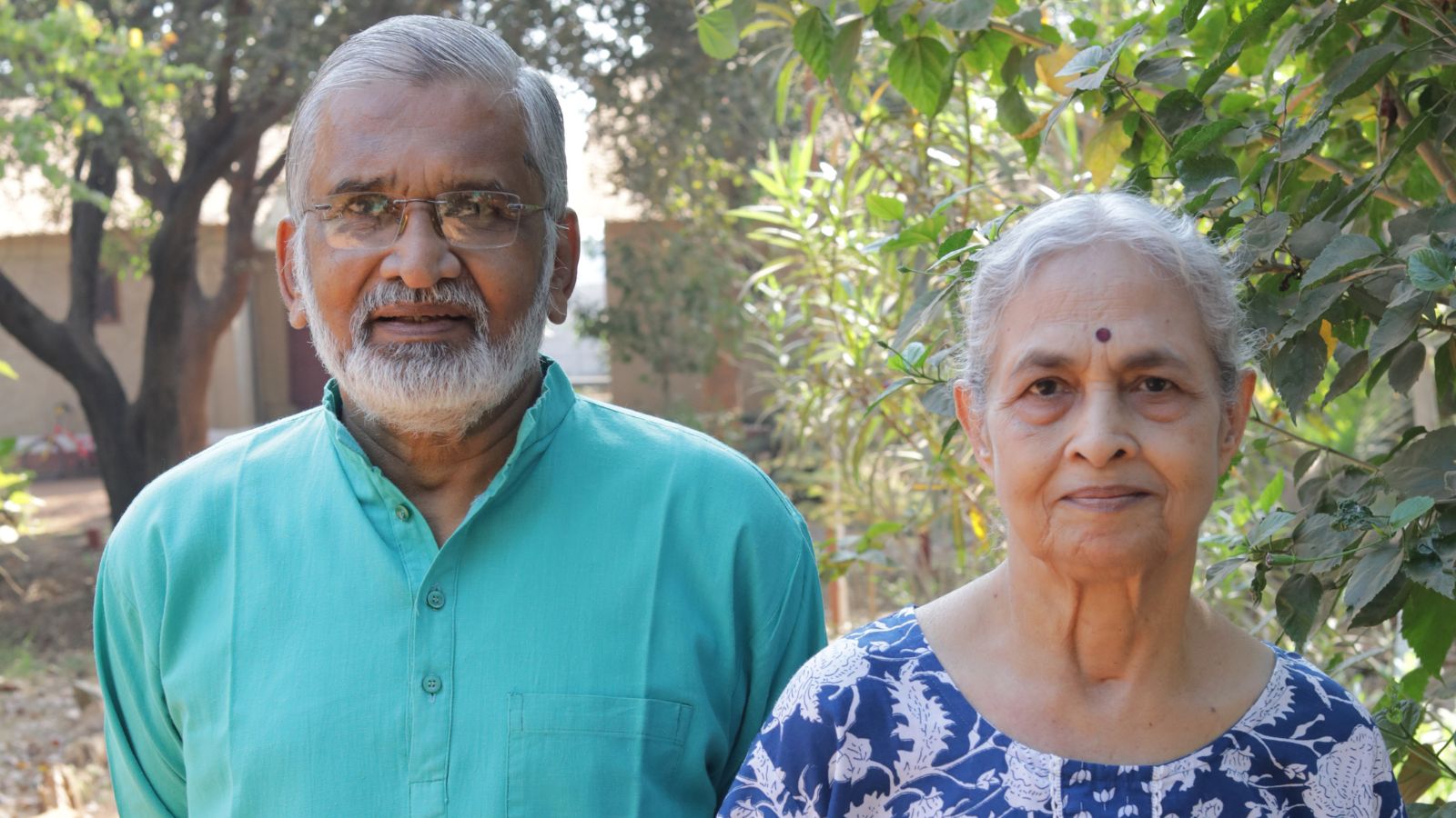 Doctor couple Abhay, Rani Bang and Dr Naveen Thacker honoured with ...